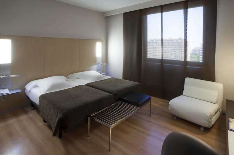 Hotel Barceló Valencia Valencia por 3, 6 o 24 horas | BYHOURS