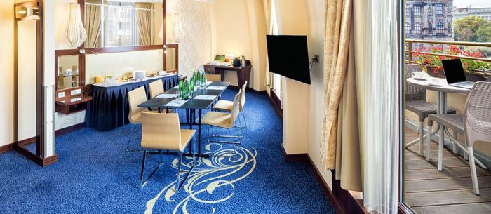 Hotel Occidental Praha Wilson Prag für 3, 6 oder 24 Stunden | BYHOURS